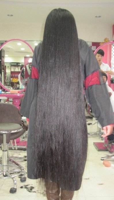 52hairNo.025_82min – 52longhair